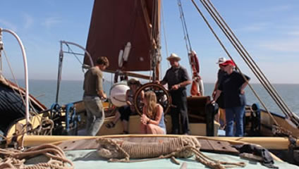 Thames Barge Edith May – The Thames barge ‘Edith May’ is a fully ...